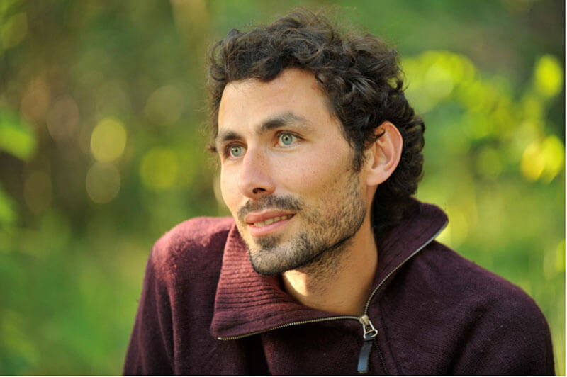 Jonathan Rebouillat - Arches Papers